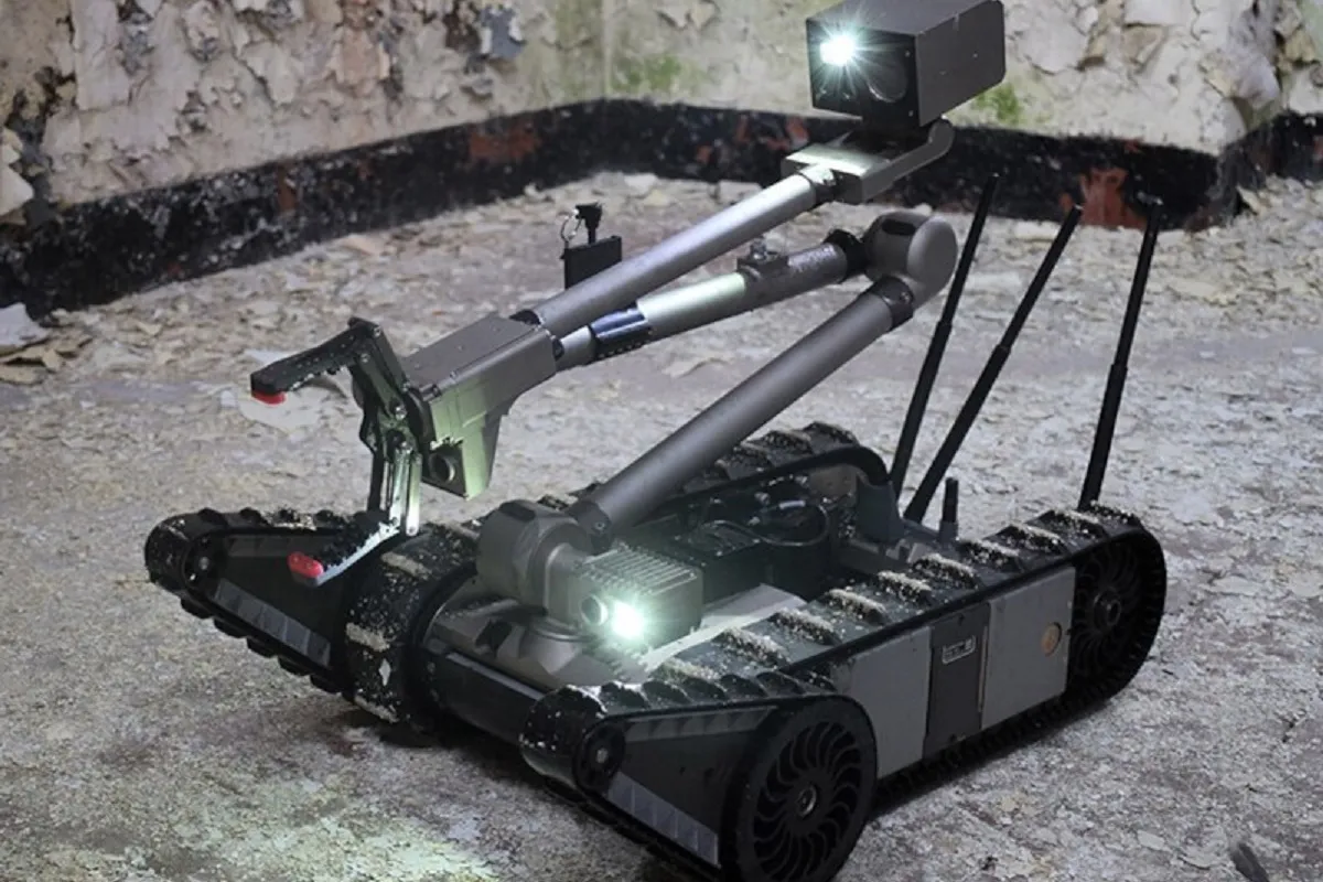مشخصات ربات نظامی PackBot ۵۲۵